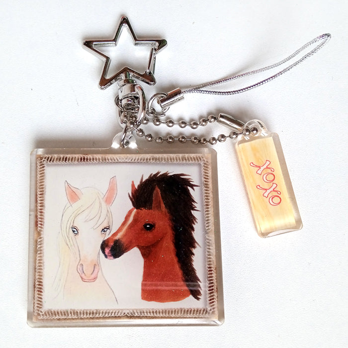 GATOSHOP ★ HORSES KEYCHAIN – NIPTONG